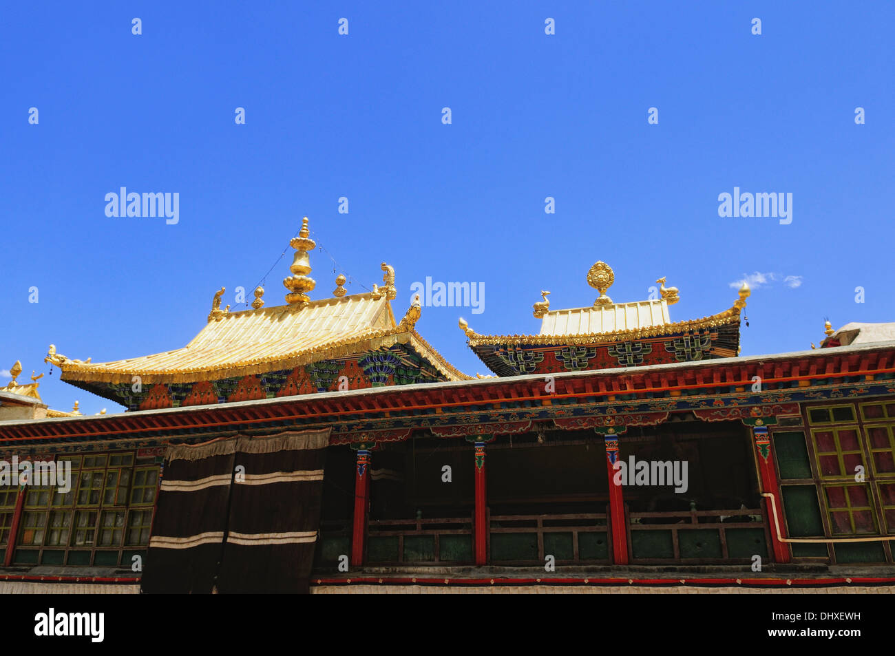 Dharmachakra hi-res stock photography and images - Alamy