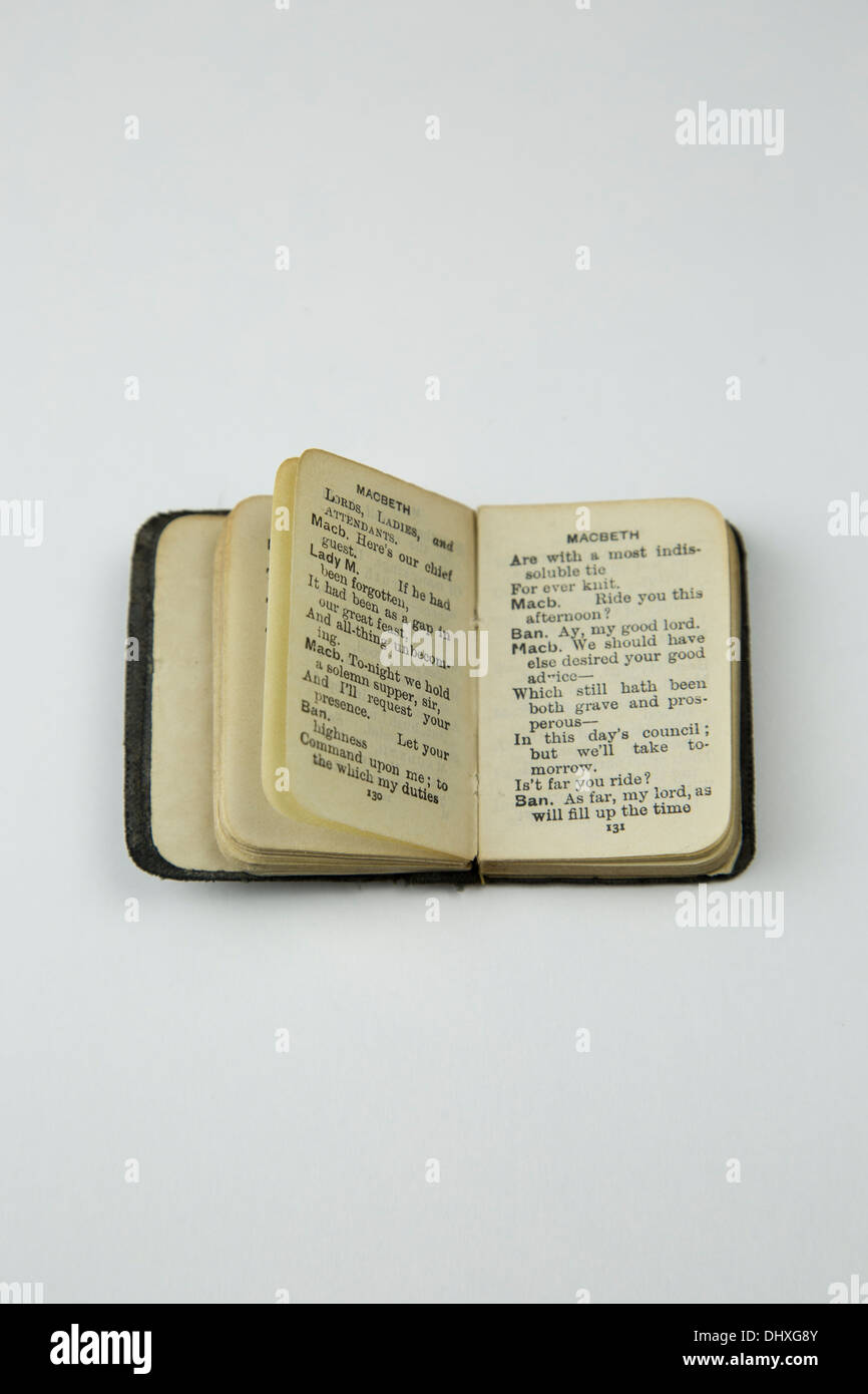 Old book macbeth hi-res stock photography and images - Alamy