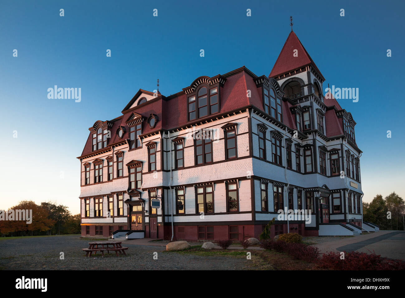 The lunenburg academy hi-res stock photography and images - Alamy