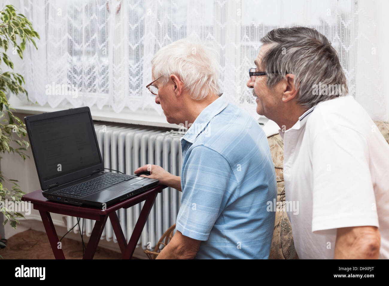Active learning hi-res stock photography and images - Alamy