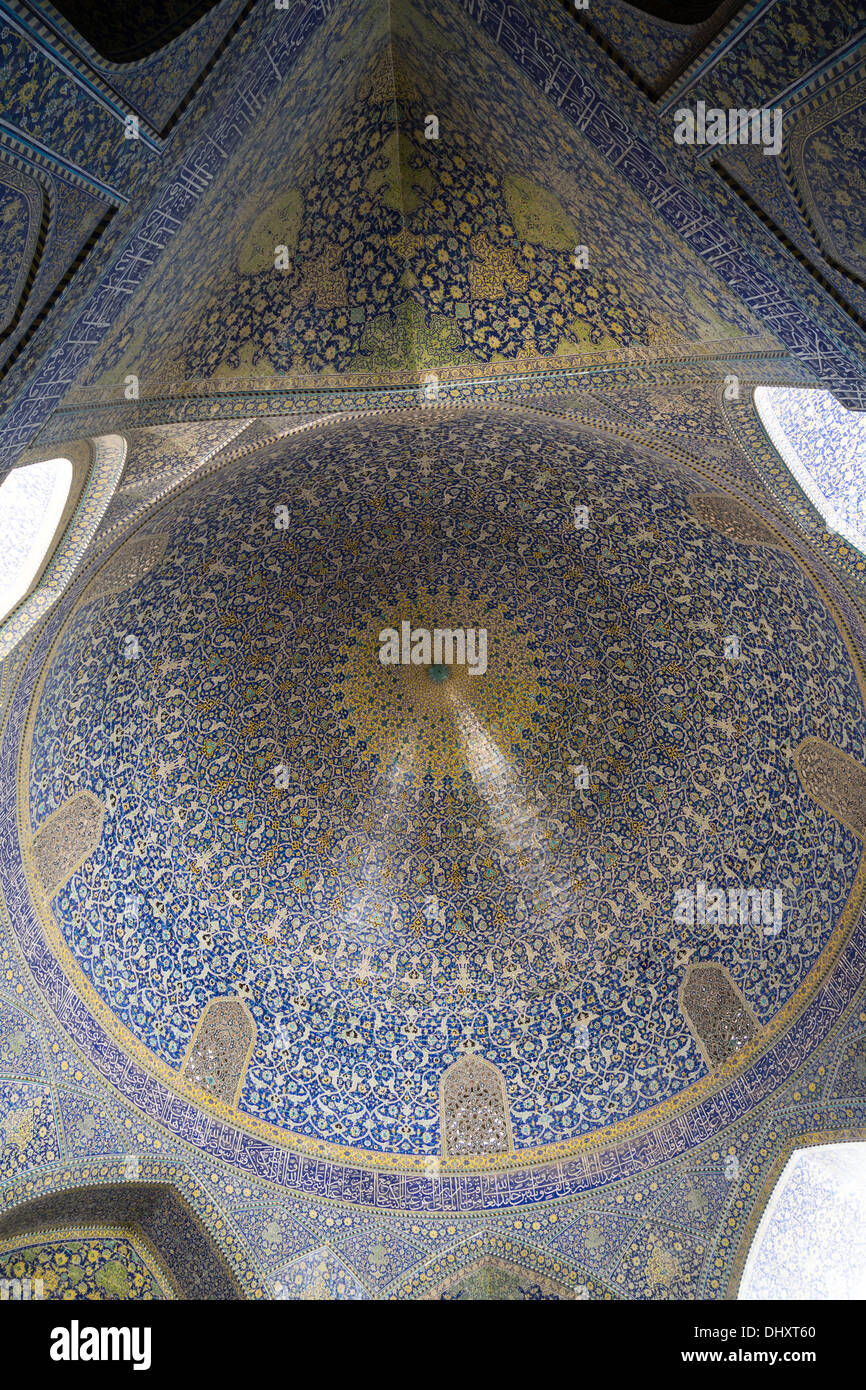 qibla dome chamber, Masjid-i Shah, Isfahan, Iran Stock Photo - Alamy