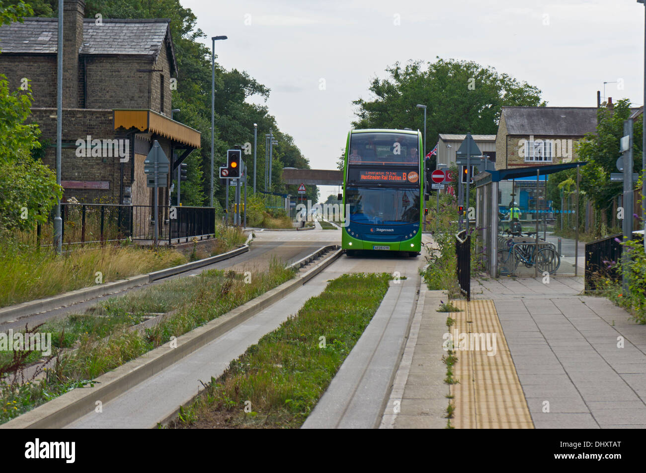Guided Bus Cambridge England Uk Stock Photo - Alamy