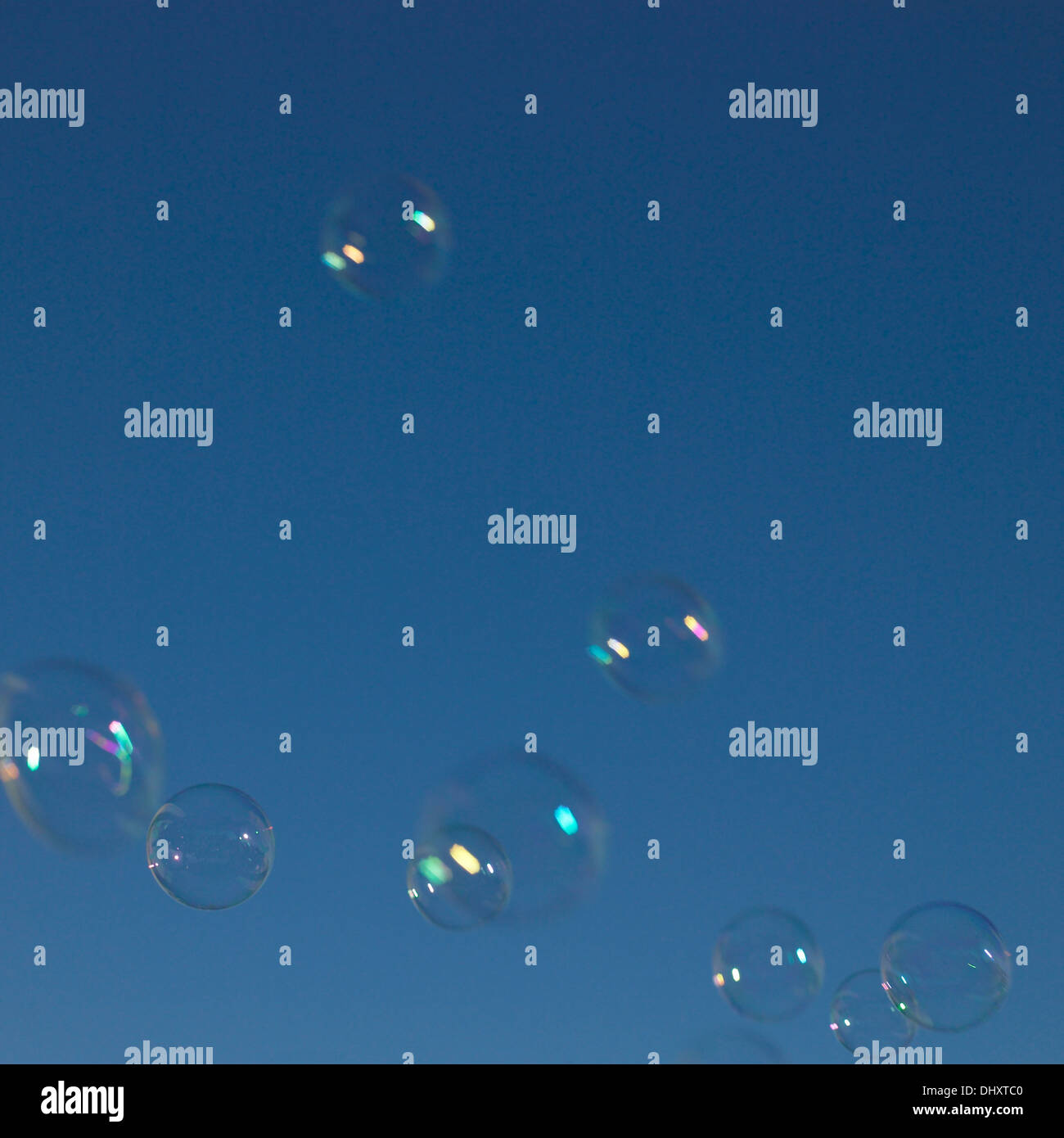 Spherical bubbles hi-res stock photography and images - Alamy