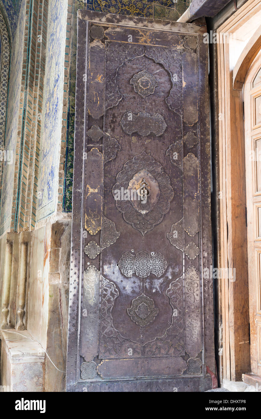 Iran door hi-res stock photography and images - Alamy