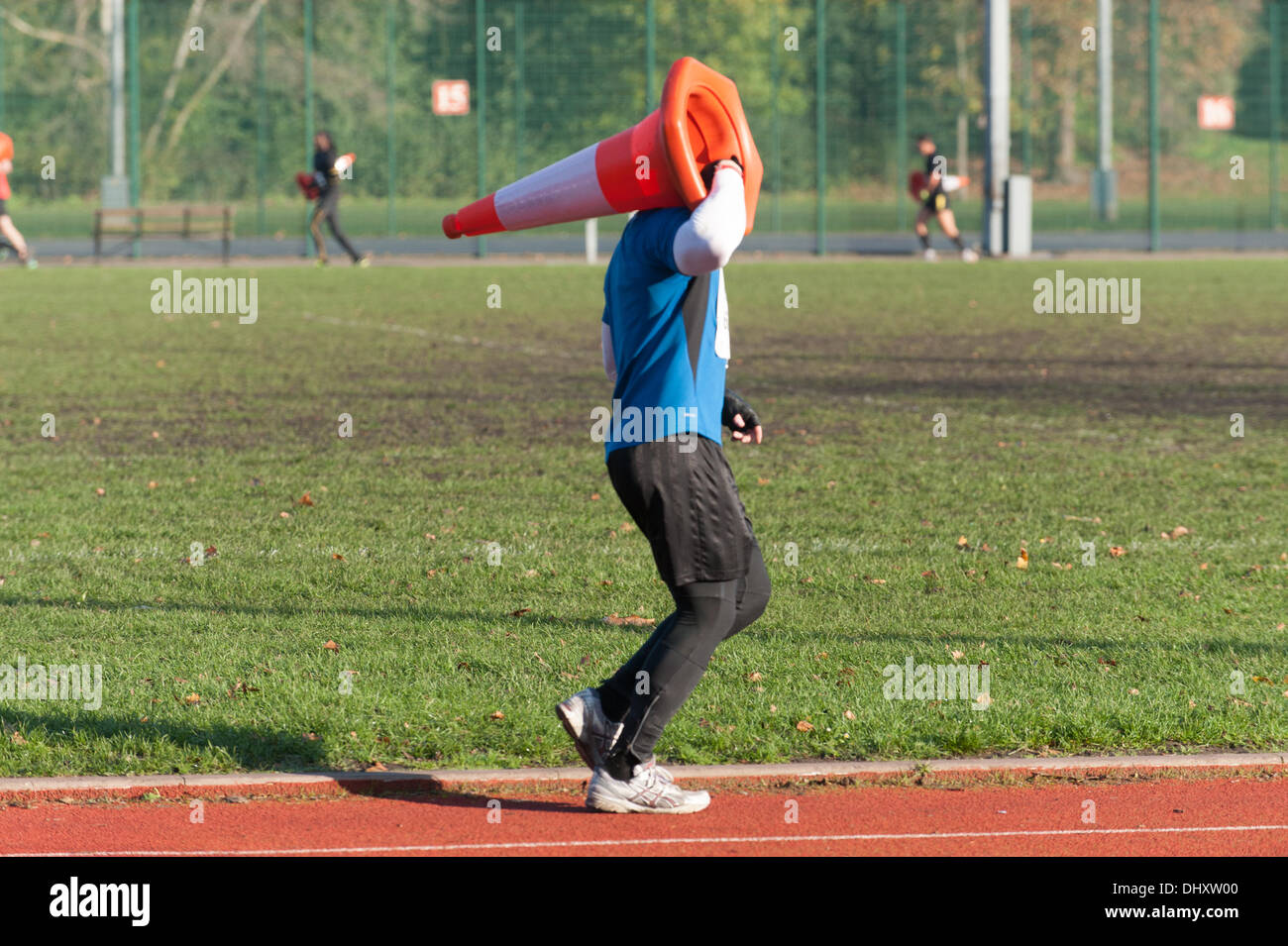 Battersea Park, London, UK. 16th November 2013. Runners race around the ...