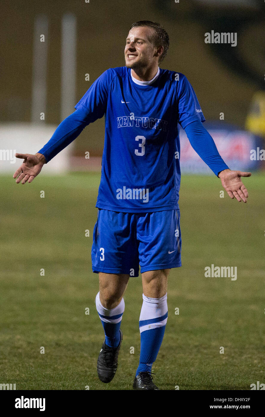 Charlotte, North Carolina, USA. 15th Nov, 2013. Kentucky Defender ...