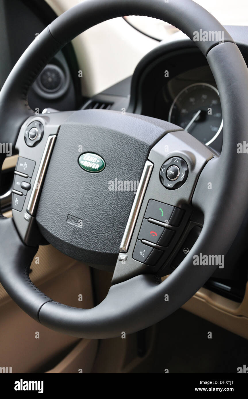 LandRover steering wheel Stock Photo - Alamy
