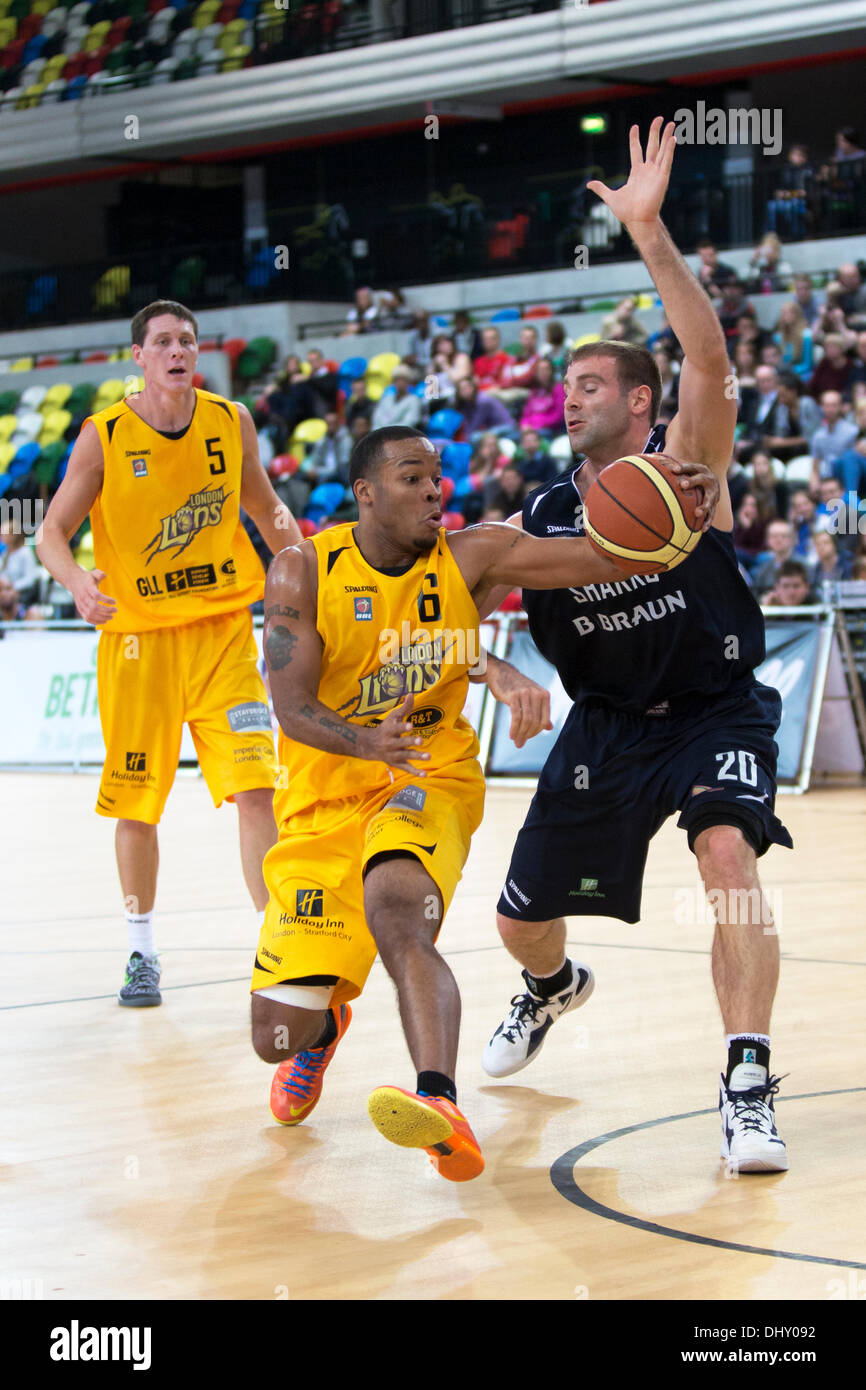 London lions basketball hi-res stock photography and images - Alamy