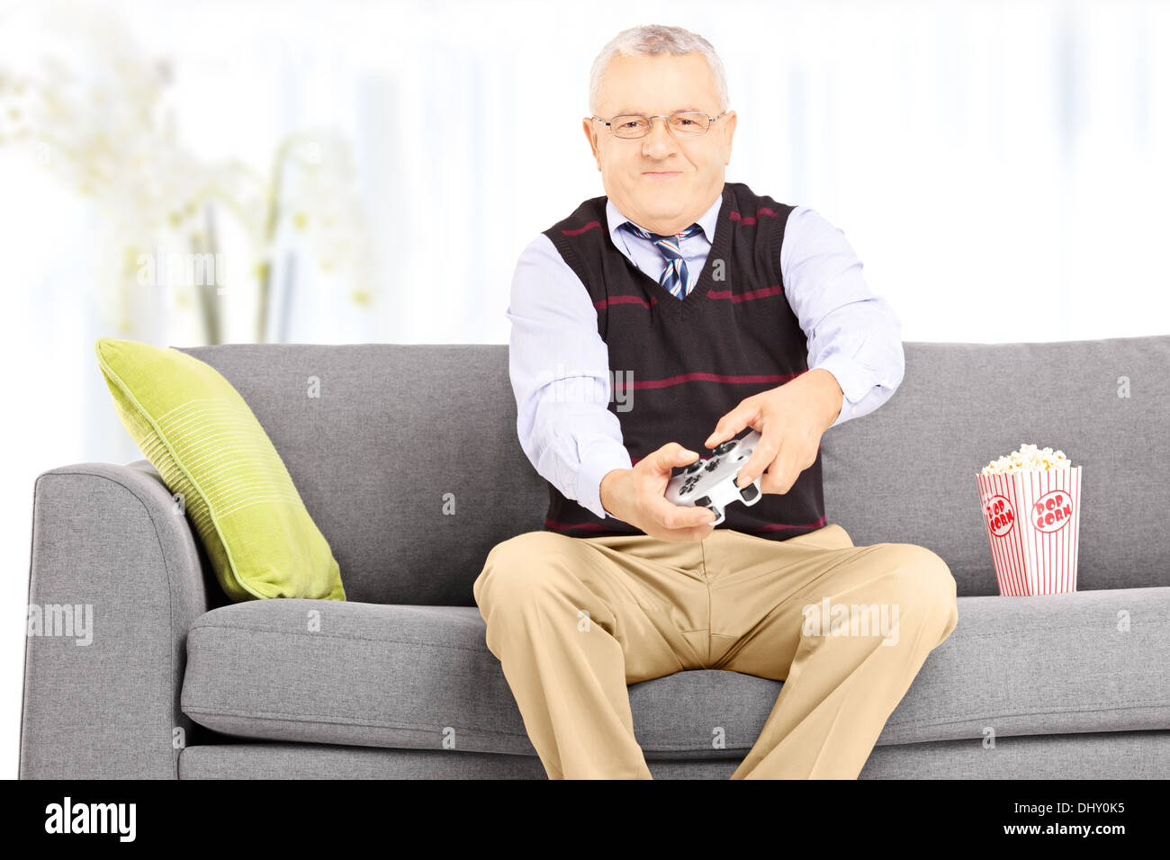 Man playing video game on computer hi-res stock photography and images ...