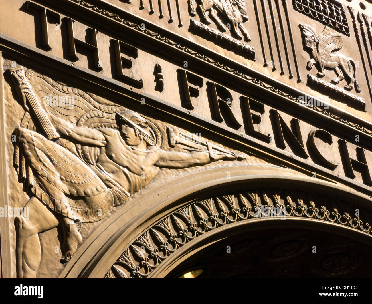 Architecture middle historic building hi-res stock photography and ...