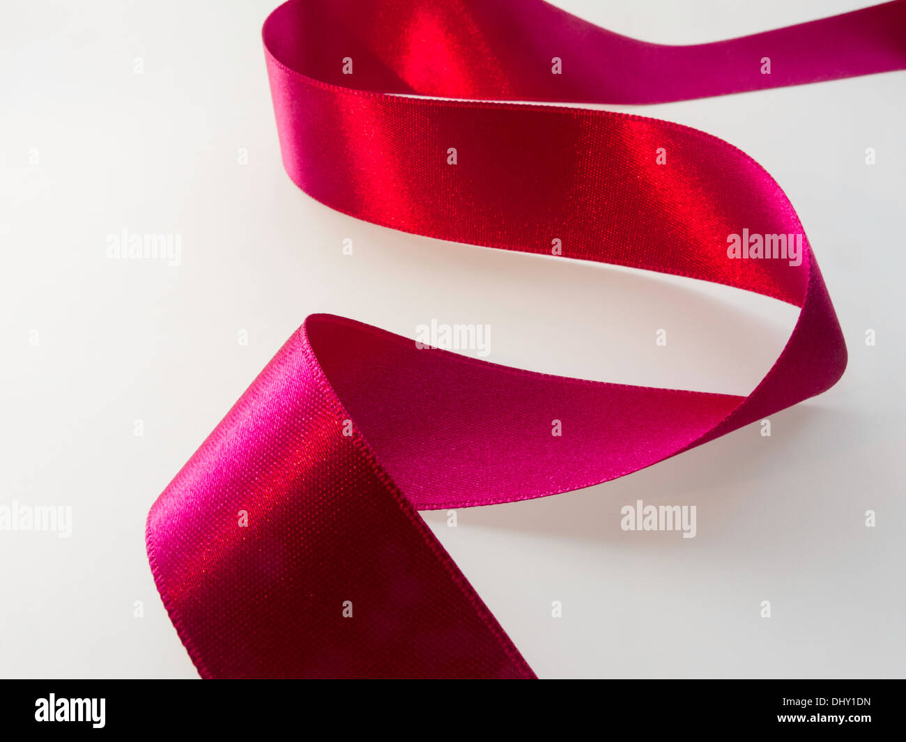 Pink ribbon hi-res stock photography and images - Alamy