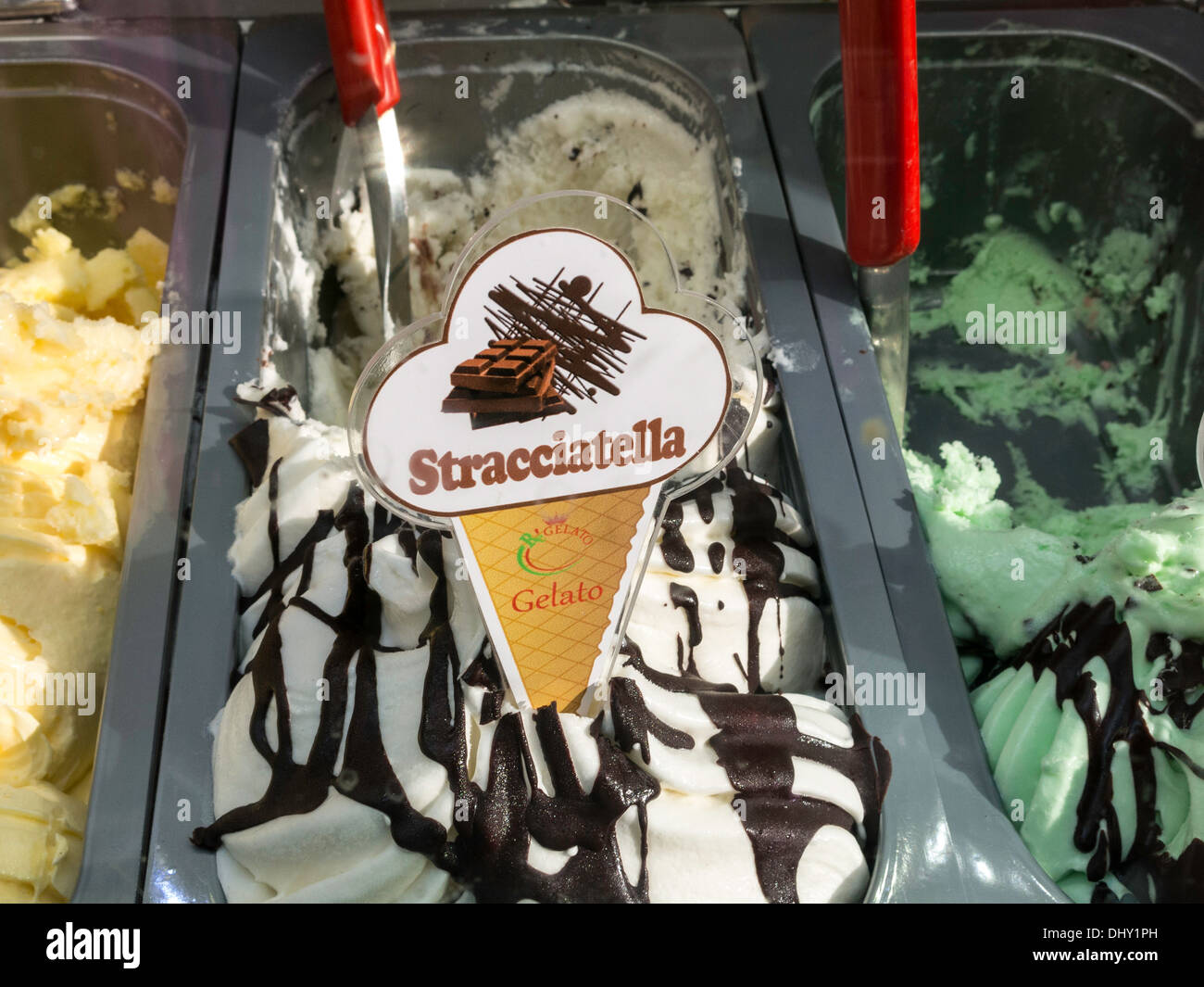 Gelato Cart in New York City Stock Photo - Alamy