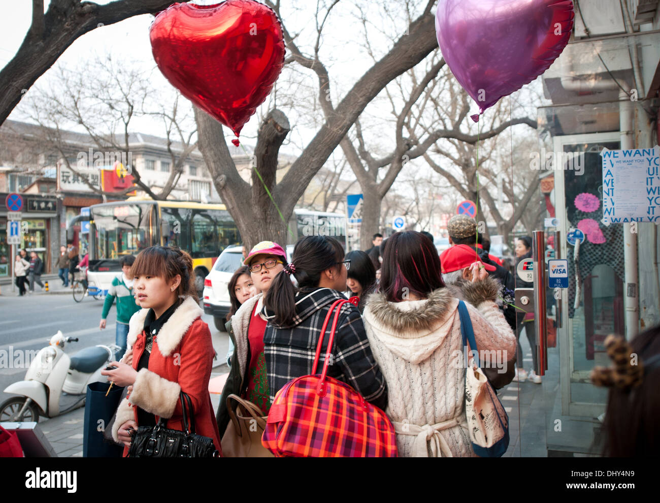 China beijing girls in hi-res stock photography and images - Alamy