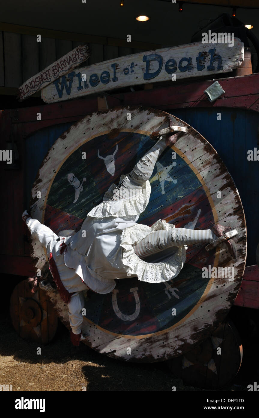 Wheel of death animatronics tennessee hi-res stock photography and ...