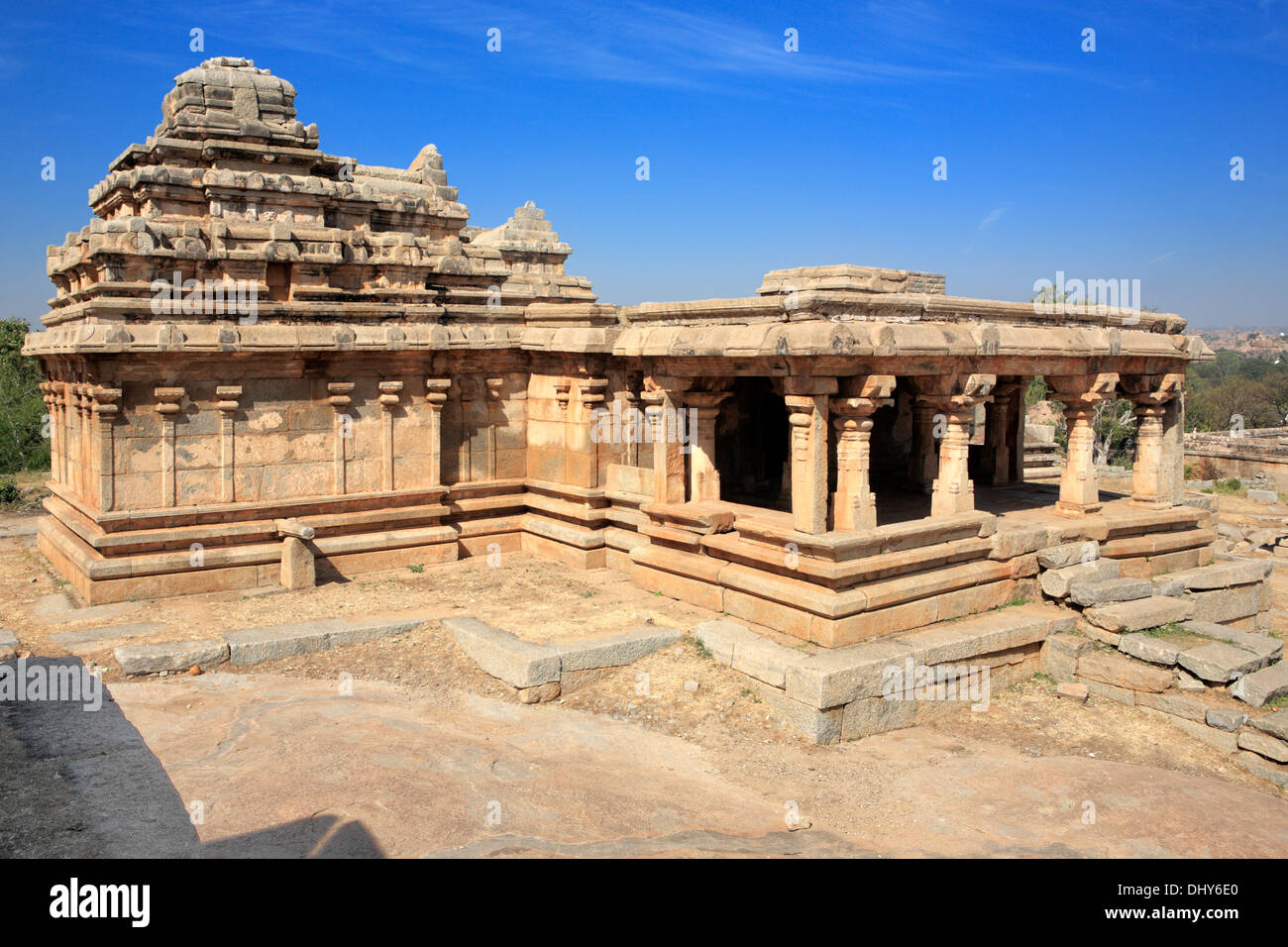 Vijayanagara architecture hi-res stock photography and images - Alamy