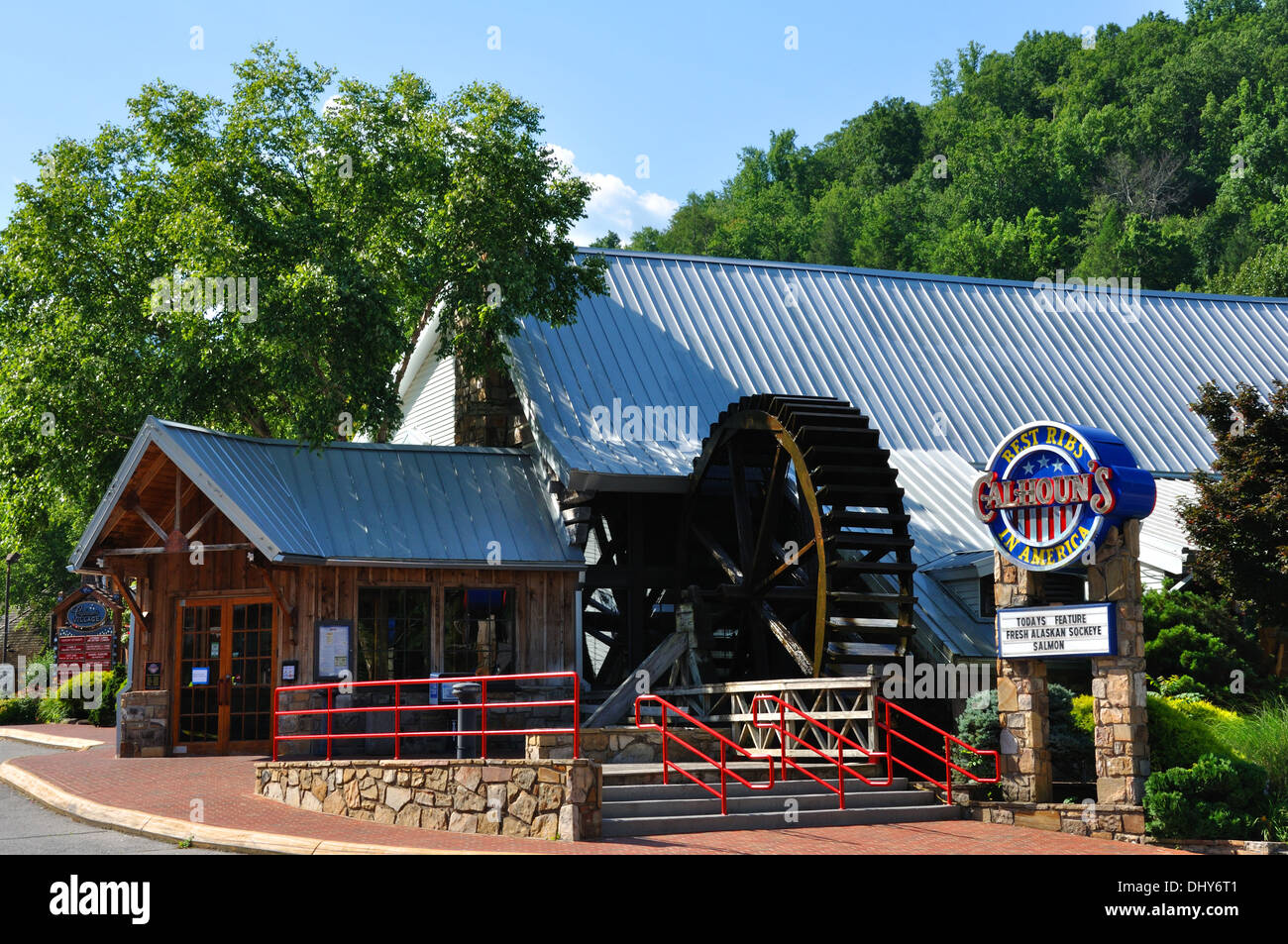 Gatlinburg calhouns restaurant calhoun tennessee hi-res stock ...