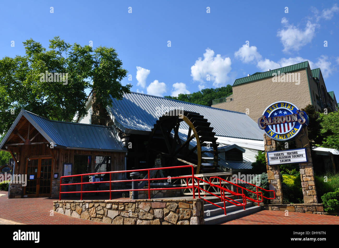 Gatlinburg calhouns restaurant calhoun tennessee hi-res stock ...