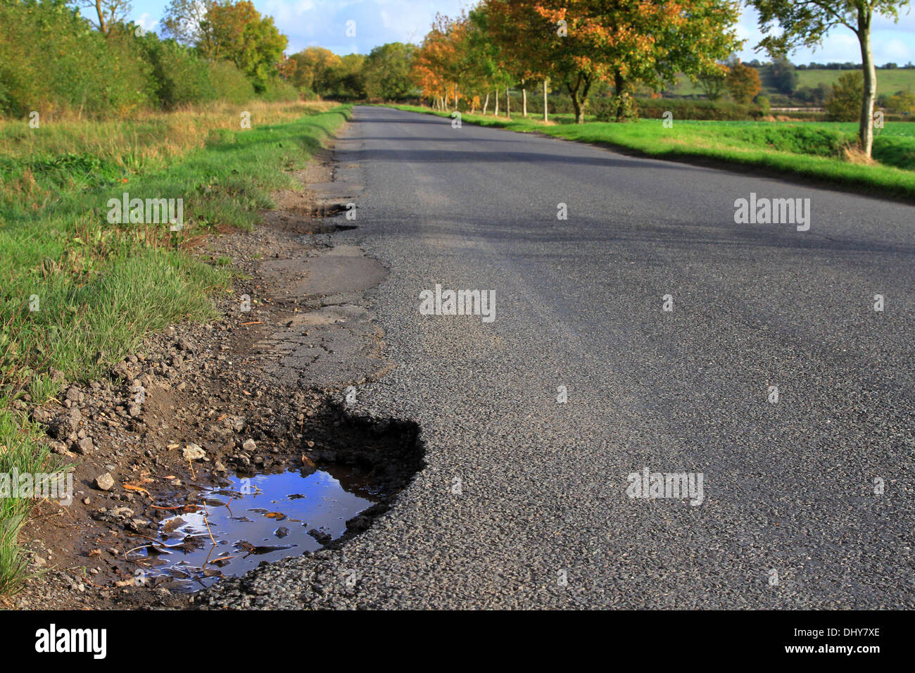 potholes, survey, motorists, potholes, negligent, damage, vehicles ...