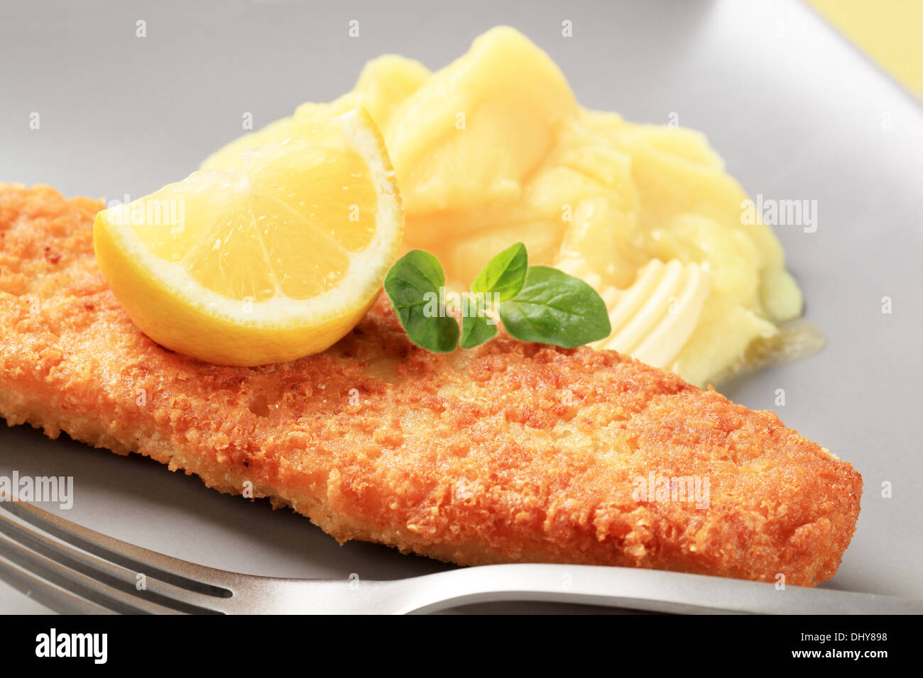 Battered fish hi-res stock photography and images - Alamy