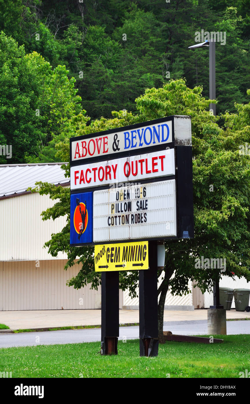 Cherokee outlet hi-res stock photography and images - Alamy