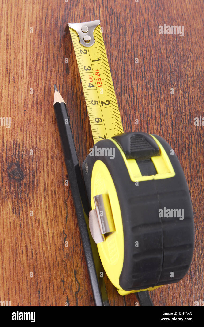 Plank tape measure hi-res stock photography and images - Alamy