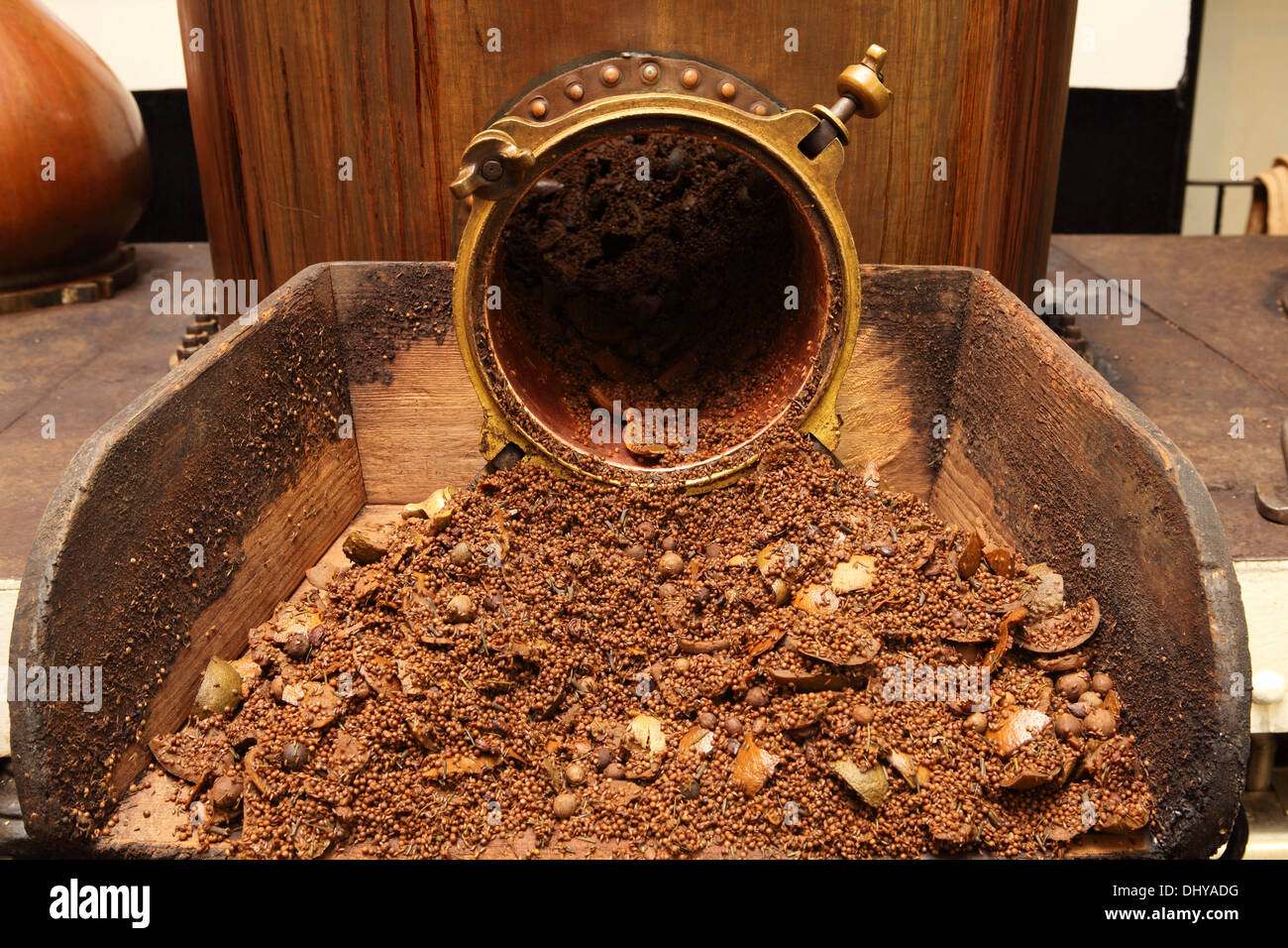 Elixir d'anvers hi-res stock photography and images - Alamy