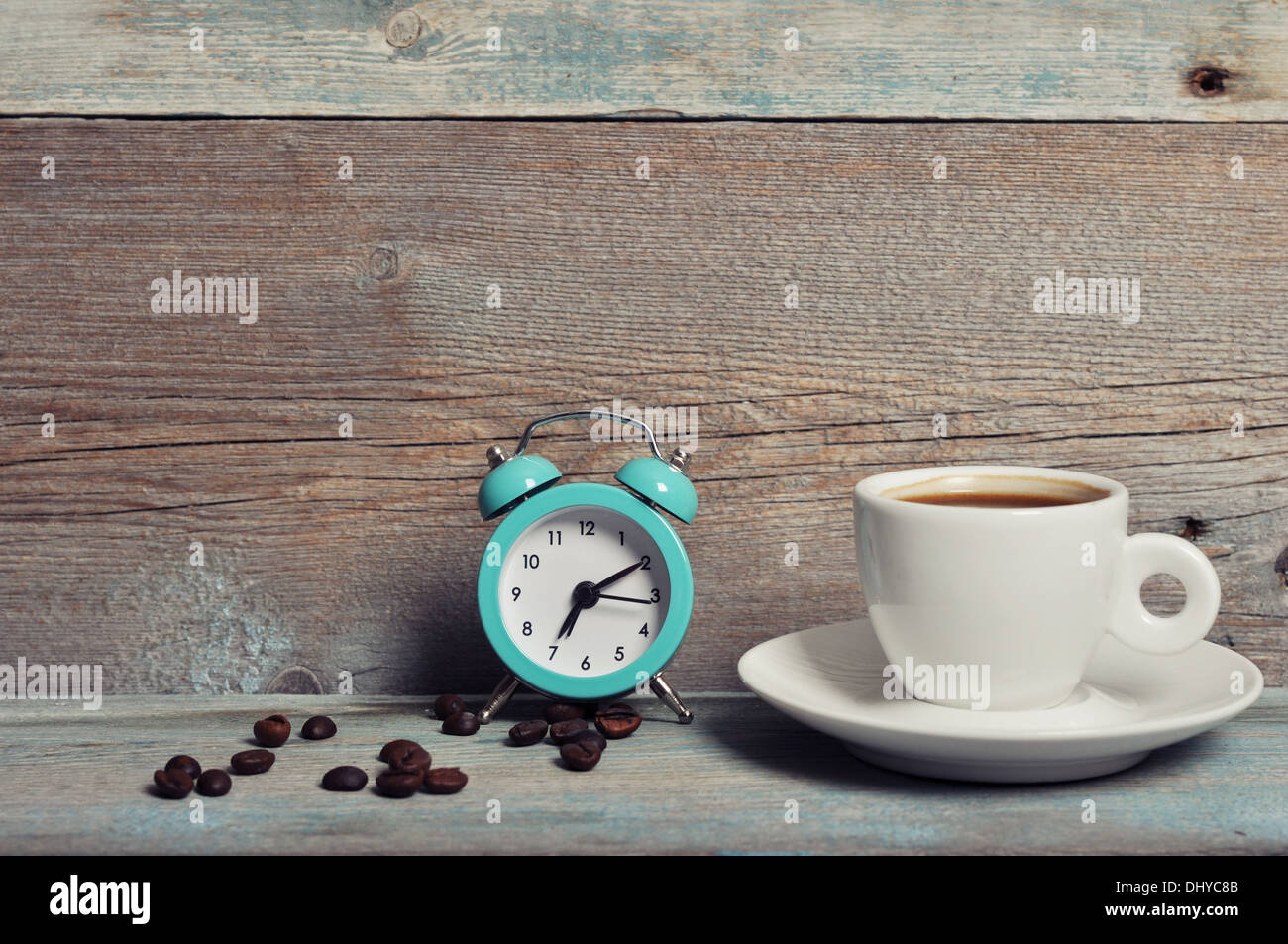 Vintage style clock cup hi-res stock photography and images - Alamy