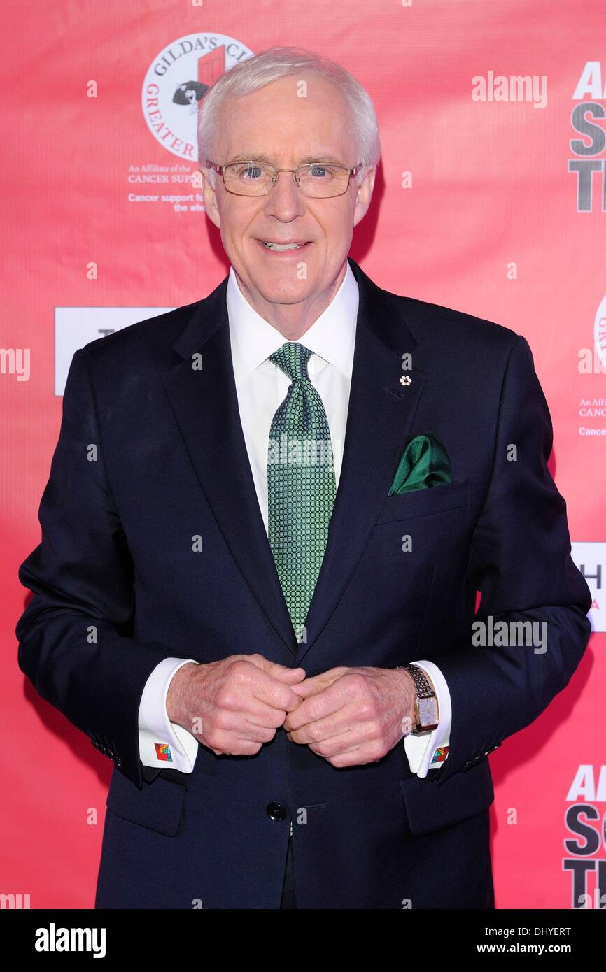 Sportscaster Stock Photos & Sportscaster Stock Images - Alamy