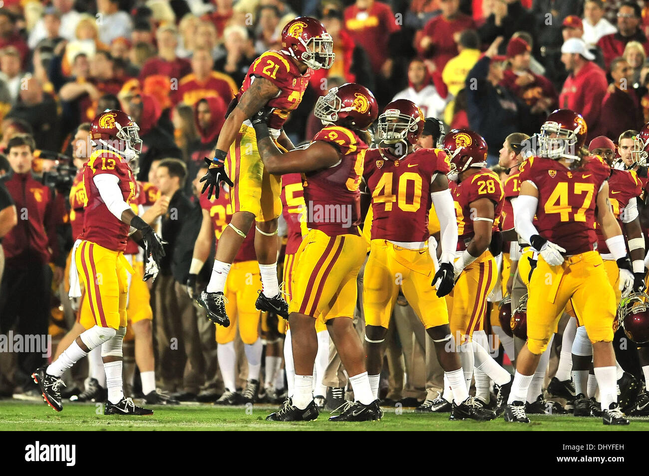 Los Angeles, CA, USA. 16th Nov, 2013. USC Trojans safety Su'a Cravens ...