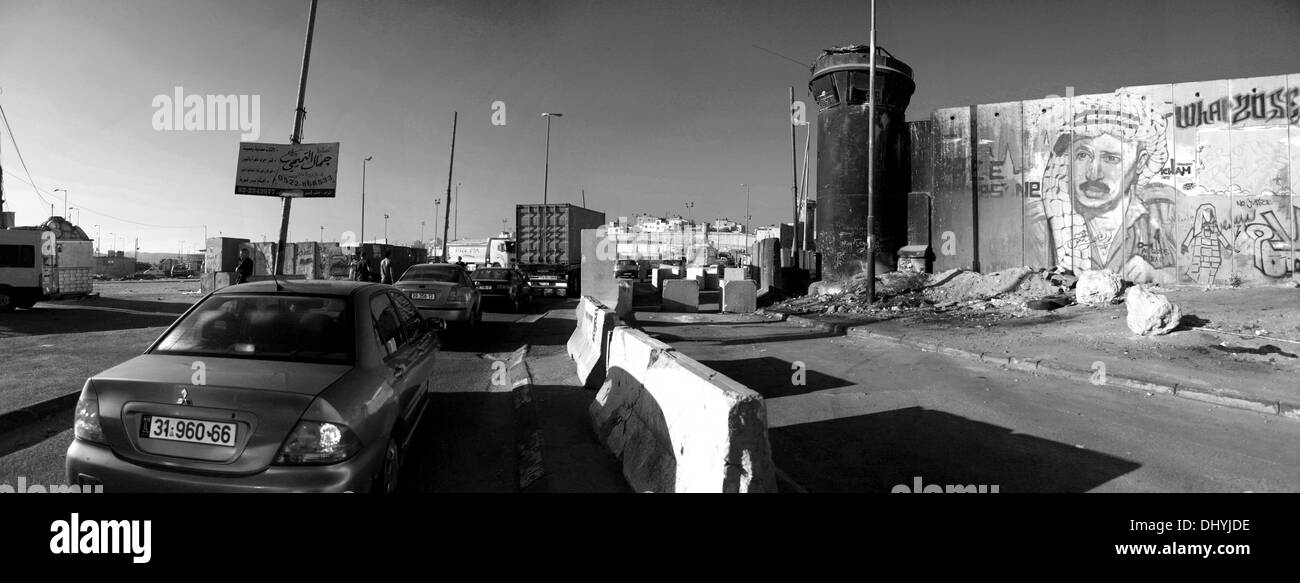 Checkpoint Black and White Stock Photos & Images - Alamy