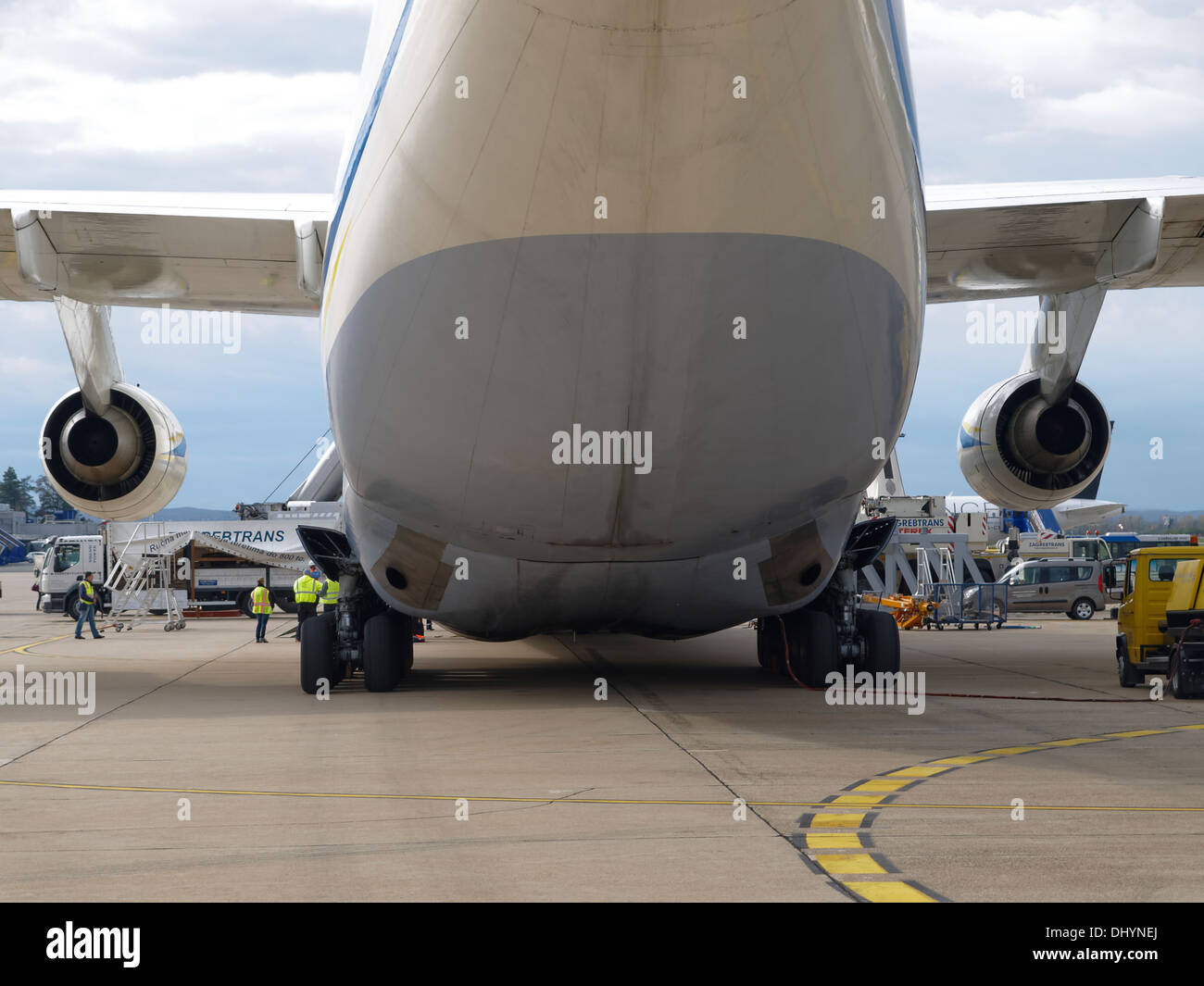 Fuselage truss hi-res stock photography and images - Alamy