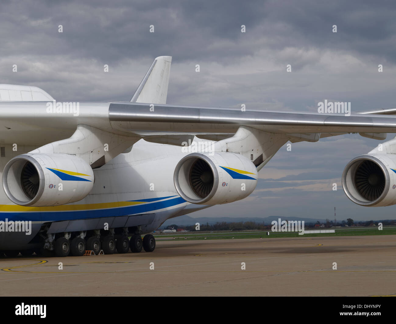 Ivchenko Progress D-18T turbofan engines on Antonov An-225 Mriya. Part ...