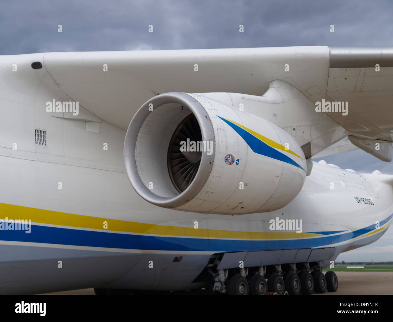 Part of the wing hi-res stock photography and images - Alamy