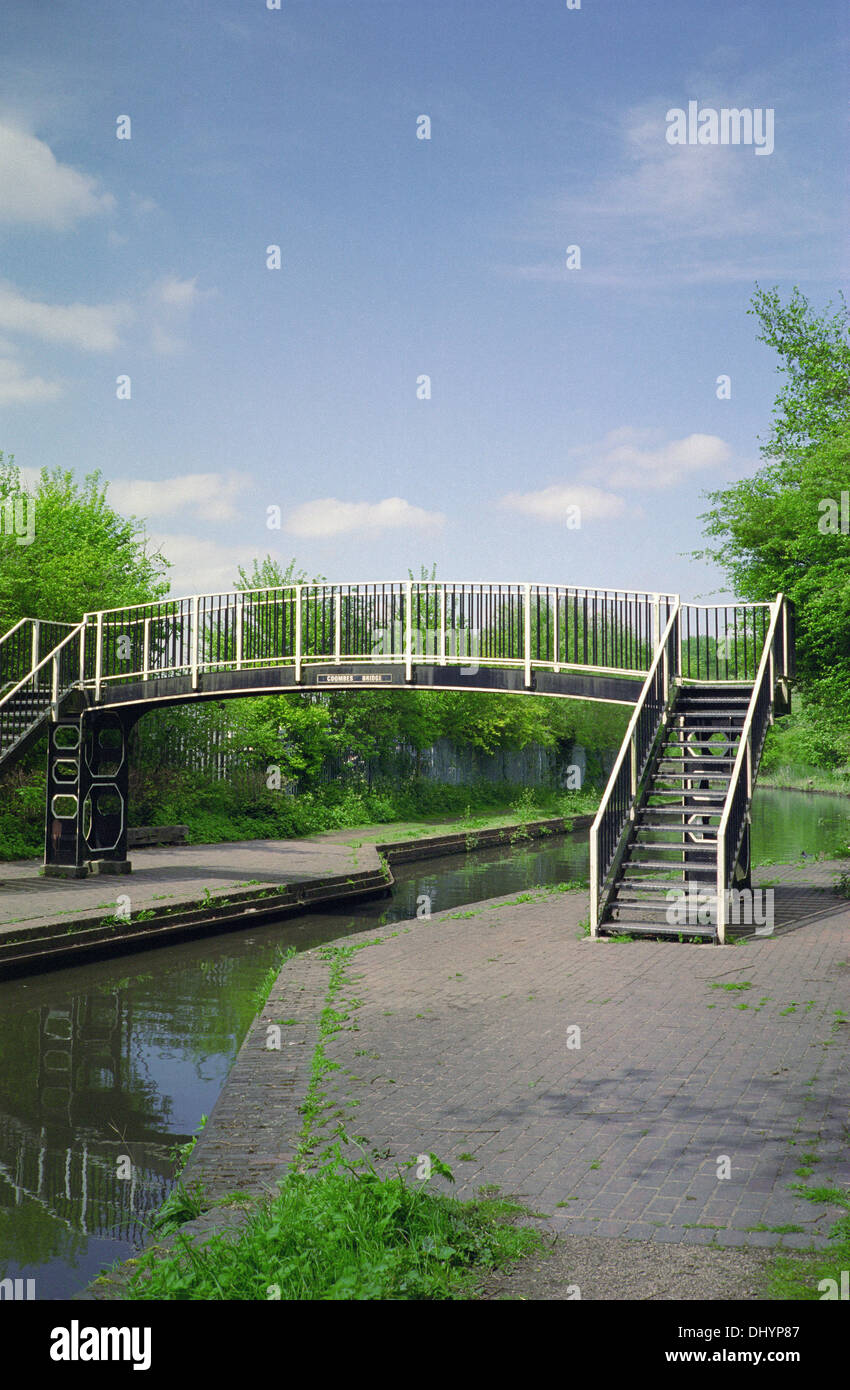Coombes Bridge, Dudley No2 Canal, Coombeswood, Halesowen, West Midlands ...