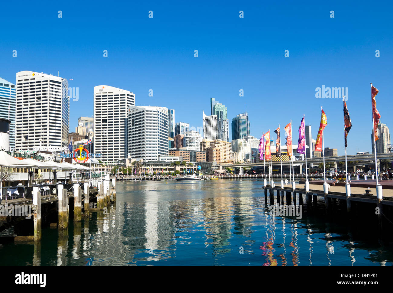 Darling harbour sydney hi-res stock photography and images - Alamy