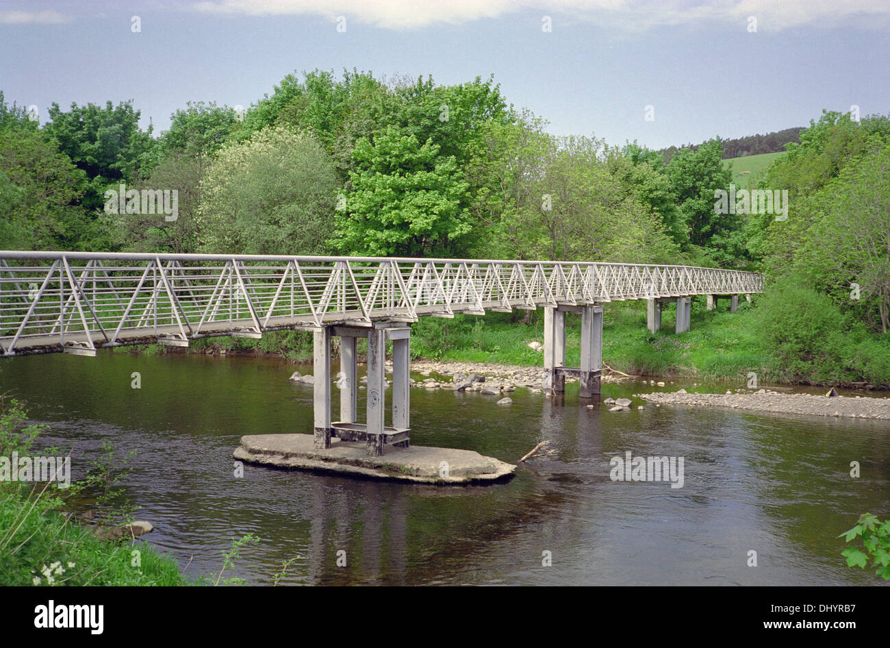 Metal Footbridge Spanning the Ettrick Water, Selkirk, Borders, Scotland ...