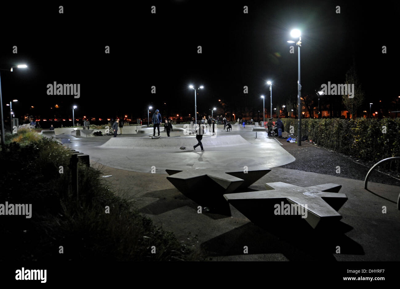 The level skate park hi-res stock photography and images - Alamy