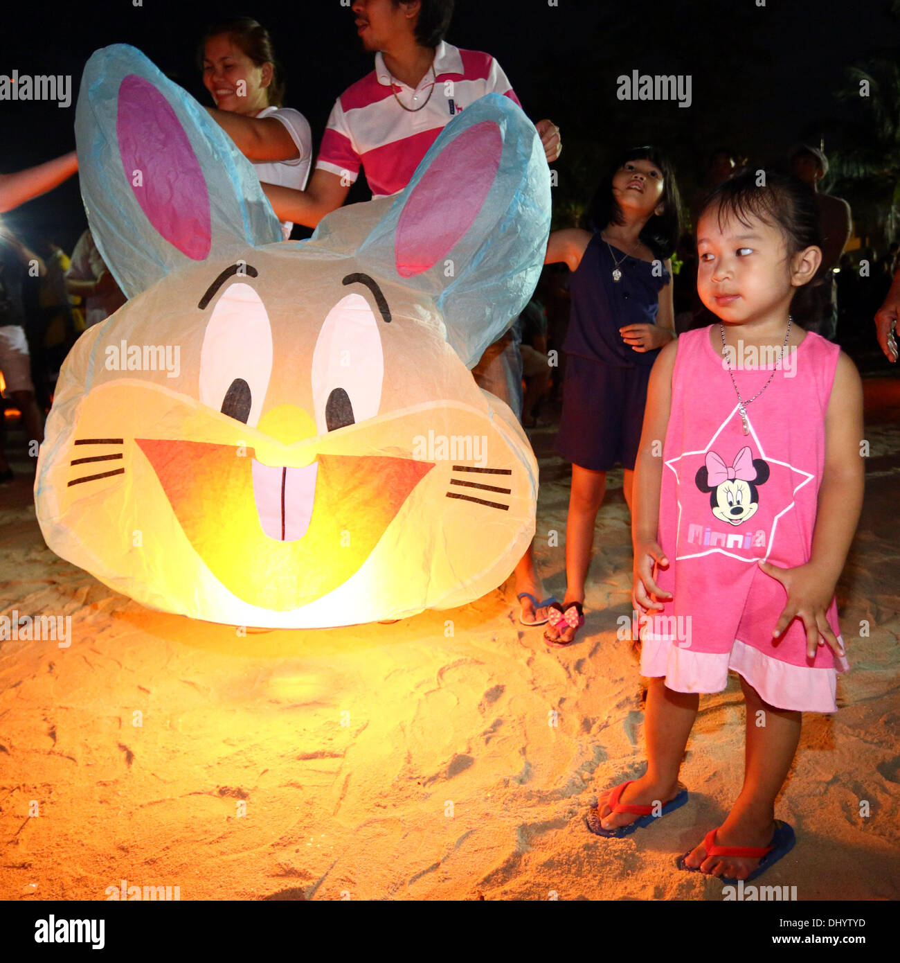 Loy krathong phuket hi-res stock photography and images - Alamy