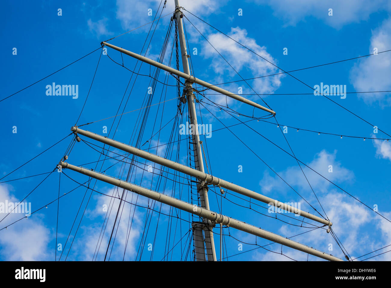 Mast of sailing ship at port in Hamburg, Germany Stock Photo - Alamy