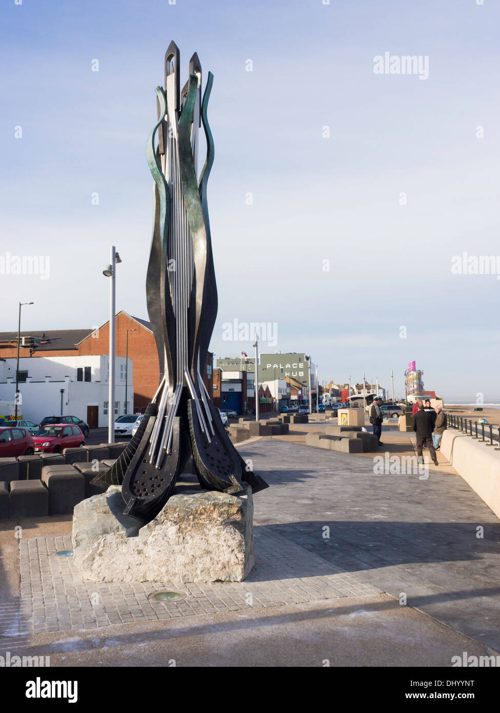 A new piece of public art on Redcar Sea Front ‘Lifelines’ by sculptor ...
