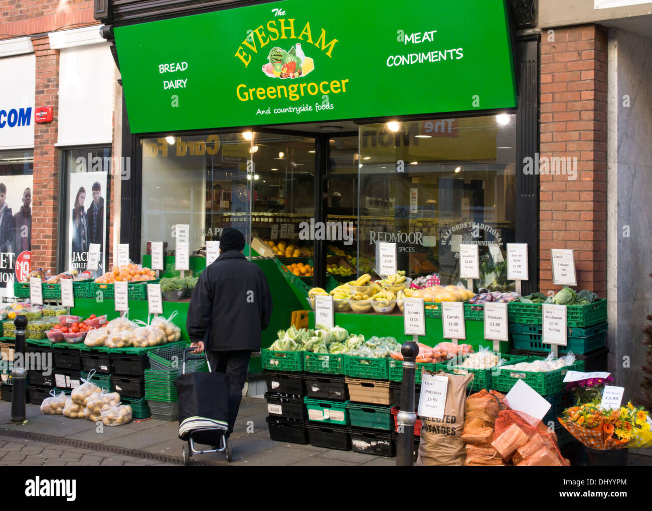 Evesham, a market town in Worcestershire England UK Greengrocer Stock ...