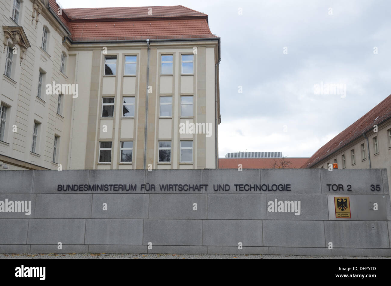 Berlin, Germany. 05th Nov, 2013. View of the German Federal Ministry of ...