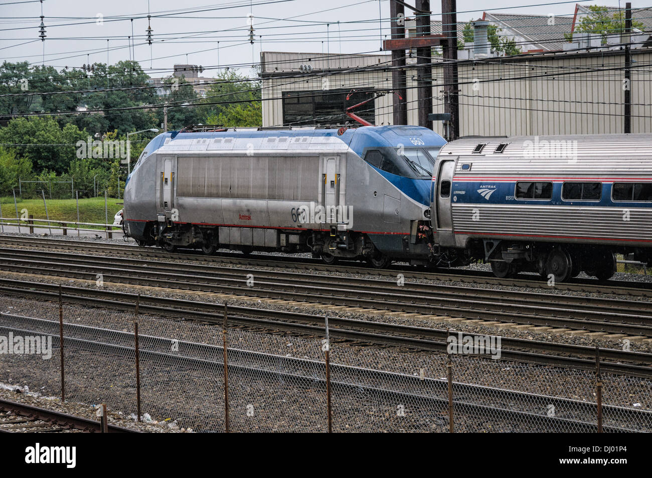 Amtrak HHP-8 Locomotive No 660 leaving Union Station, Washington, DC Stock Photo - Alamy