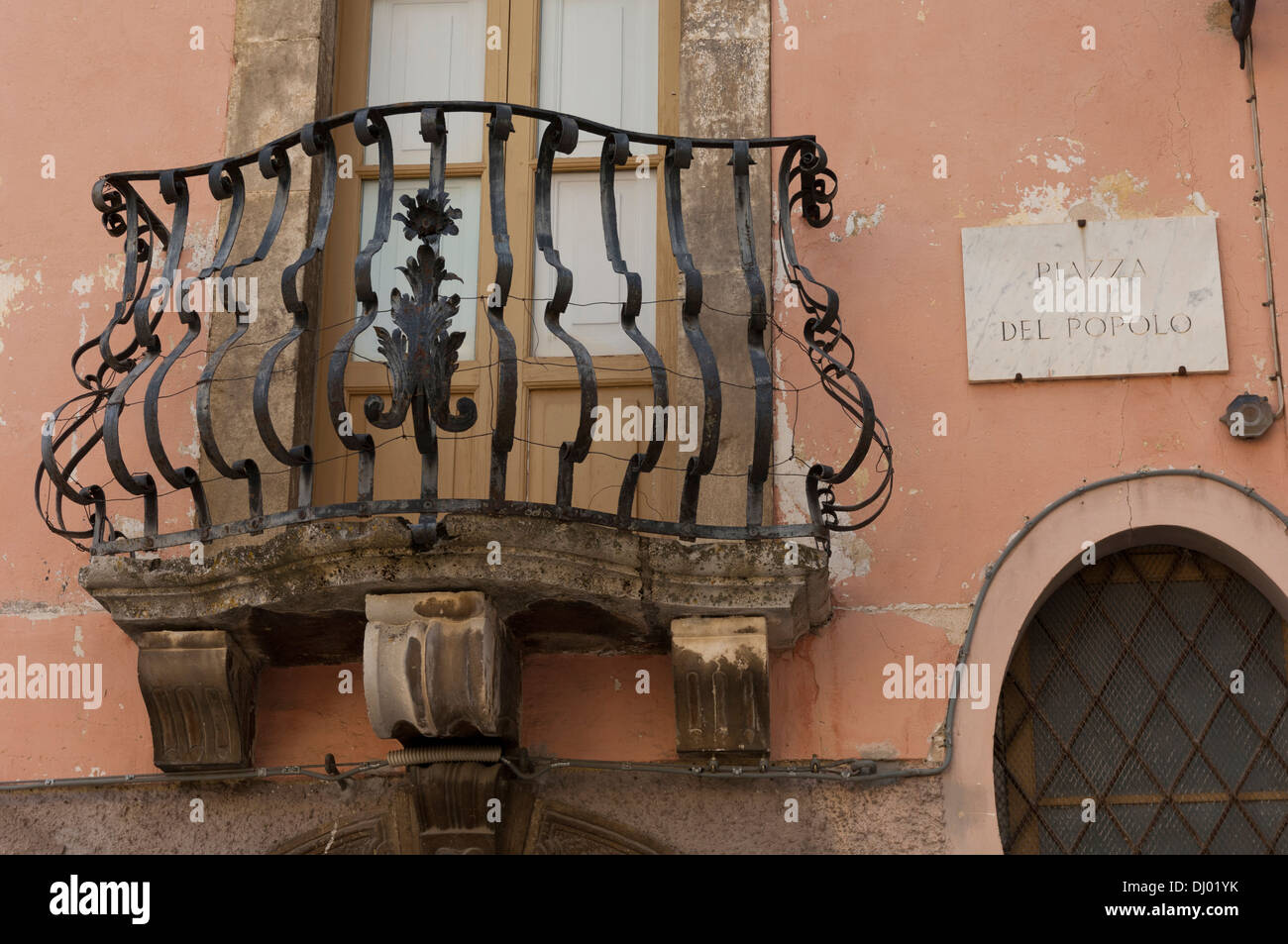 Square balcony hi-res stock photography and images - Alamy