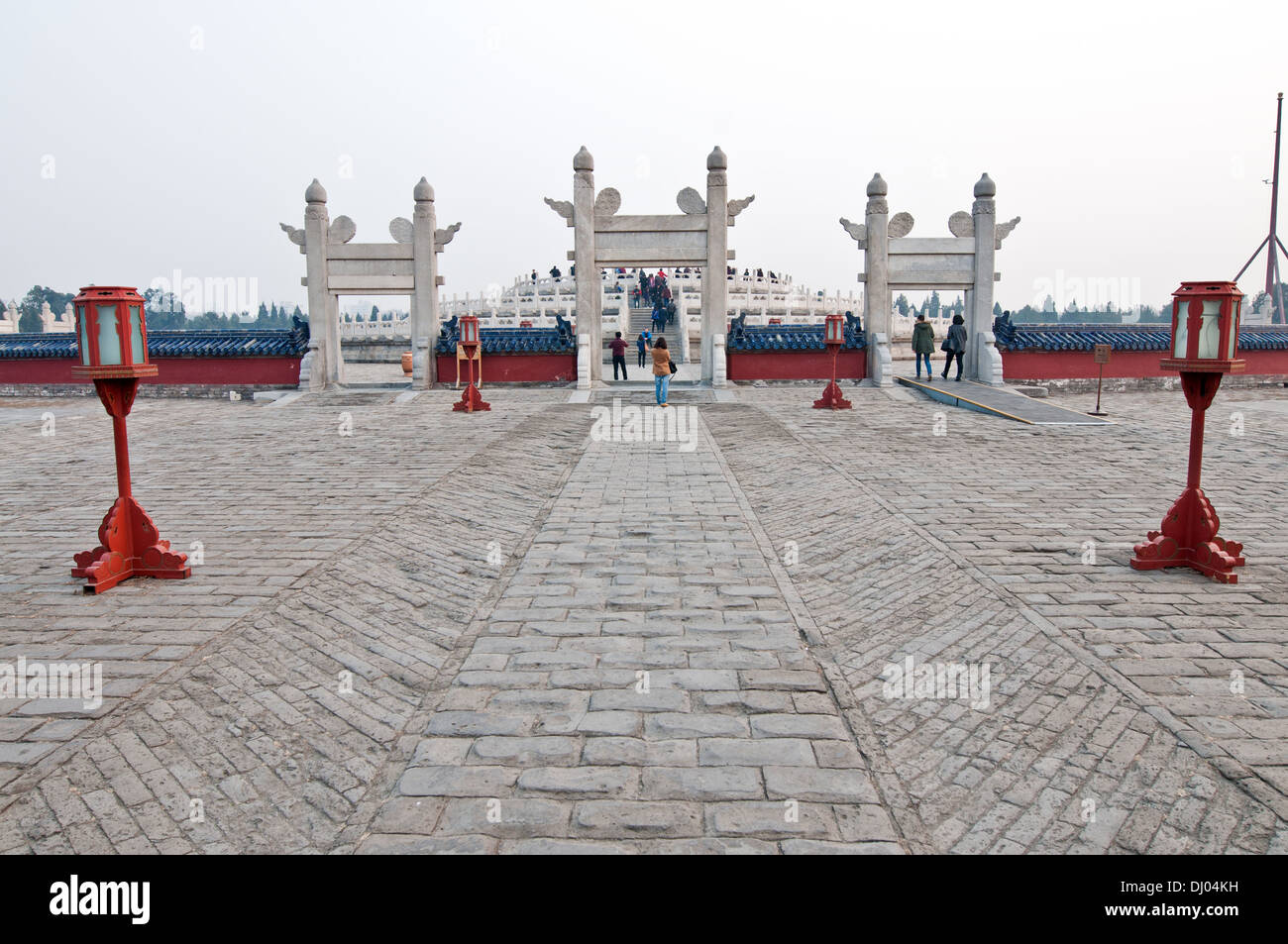 Circular Mound Altar platform, part of Temple of Heaven in Beijing ...
