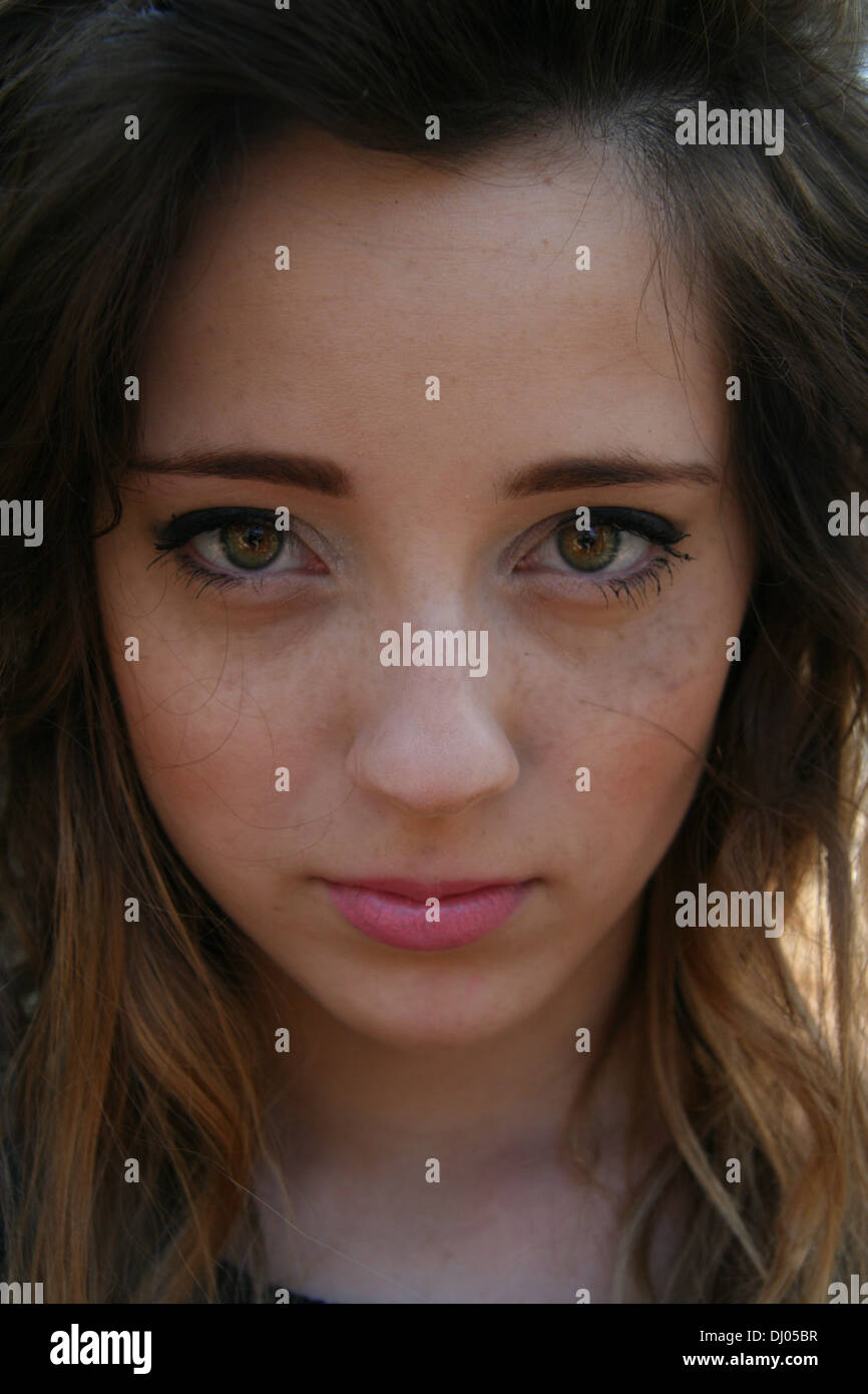 Full face portrait hi-res stock photography and images - Alamy