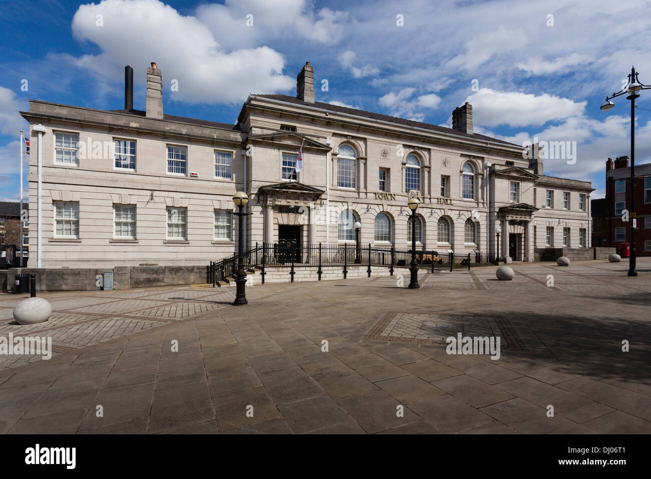 Rotherham Town Hall was built in 1929 Stock Photo - Alamy