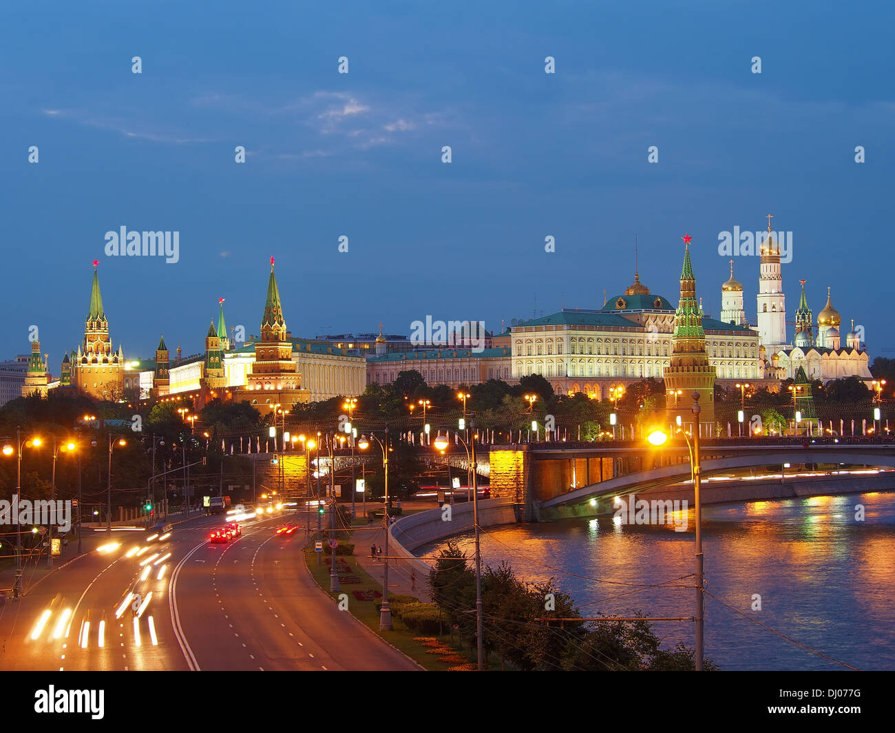 Moscow traffic in night hi-res stock photography and images - Alamy
