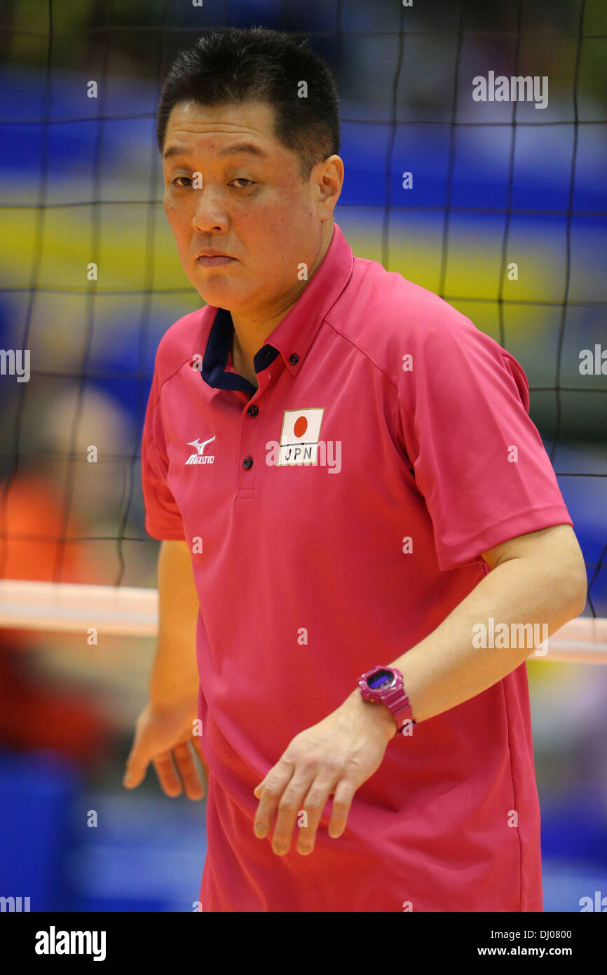 Tokyo Metropolitan Gymnasium, Tokyo, Japan. 16th Nov, 2013. Masayoshi Manabe (JPN), NOVEMBER 16 ...