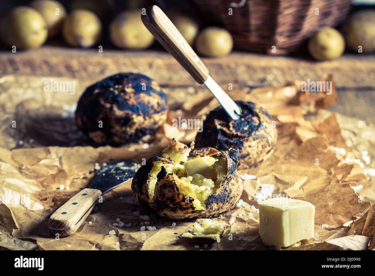 Traditional campfire snack hi-res stock photography and images - Alamy